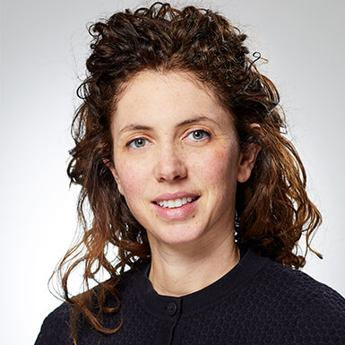 Asylum Seeker sues Government: Handcuffed for medical appointments